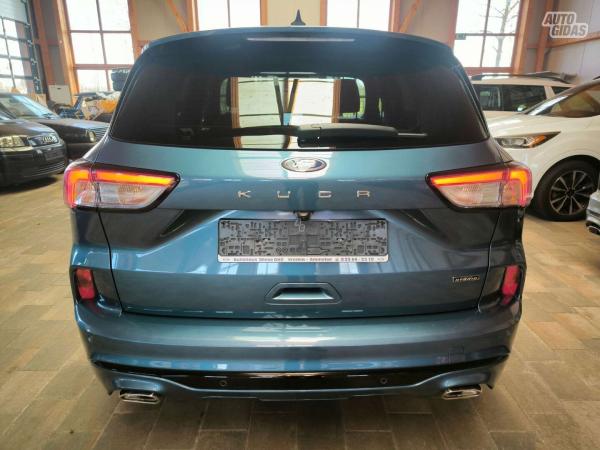 Zils Ford Kuga 2023 Kauņa, ar dzinēja tilpumu 2.50 L un nobraukumu 19 tūkst. km par 30914 €, foto 4 vietnē AUTOMOTO.COM.LV