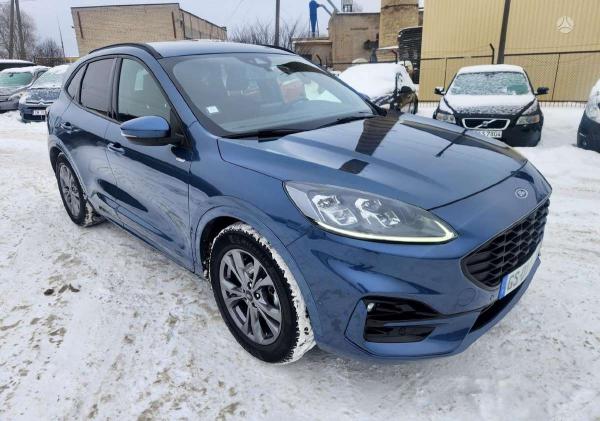 Blue Ford Kuga 2023 in Taurage, with an engine capacity of 2.49 L and mileage of 250 thousand km for 14400 €, photo 6 on AUTOMOTO.COM.LV