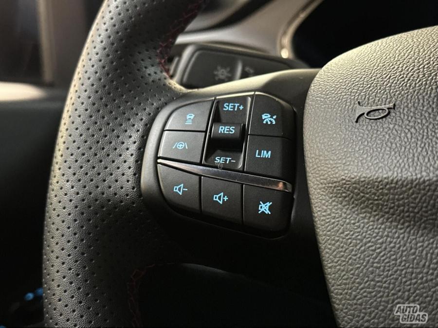 Zils Ford Kuga 2023 Viļņa, ar dzinēja tilpumu 2.50 L un nobraukumu 48 tūkst. km par 27000 €, foto 18 vietnē AUTOMOTO.COM.LV