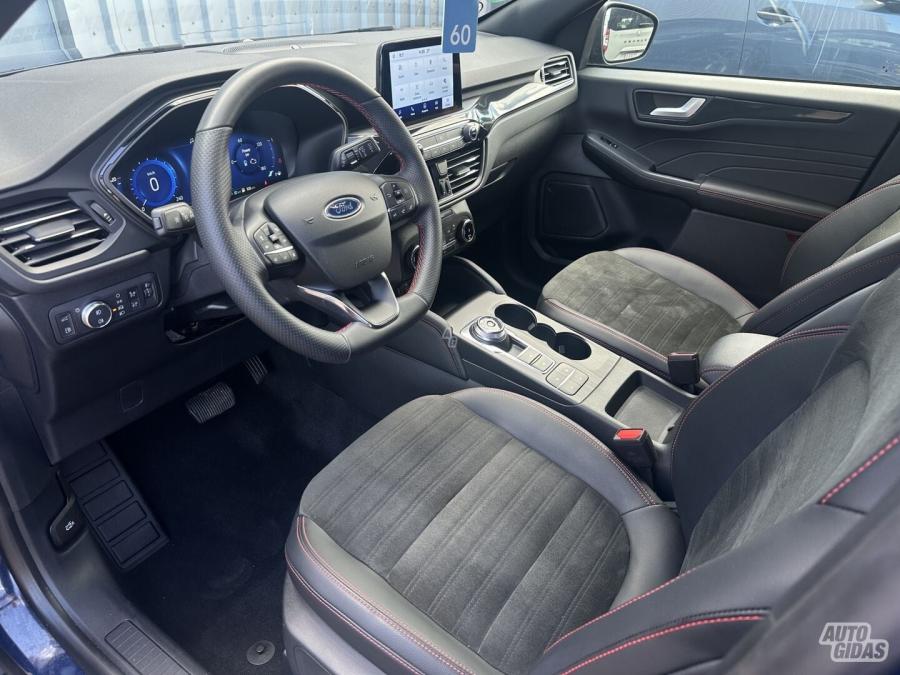 Blue Ford Kuga 2023 in Kaunas, with an engine capacity of 2.50 L and mileage of 47 thousand km for 26271 €, photo 10 on AUTOMOTO.COM.LV