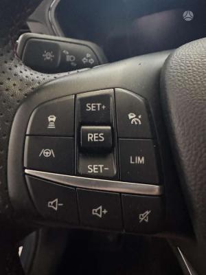 Zils Ford Kuga 2023 Gargždai, ar dzinēja tilpumu 2.50 L un nobraukumu 55 tūkst. km par 13500 €, foto 13 vietnē AUTOMOTO.COM.LV