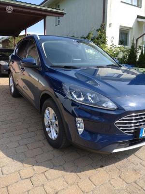 Zils Ford Kuga 2023 Viļņa, ar dzinēja tilpumu 1.50 L un nobraukumu 47 tūkst. km par 20499 €, foto 4 vietnē AUTOMOTO.COM.LV