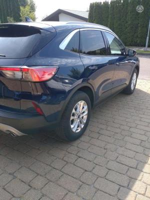 Zils Ford Kuga 2023 Viļņa, ar dzinēja tilpumu 1.50 L un nobraukumu 47 tūkst. km par 20499 €, foto 5 vietnē AUTOMOTO.COM.LV