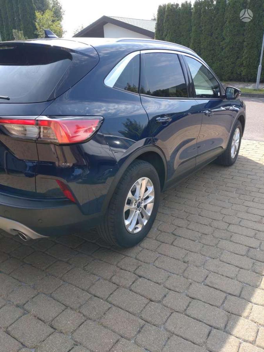 Zils Ford Kuga 2023 Viļņa, ar dzinēja tilpumu 1.50 L un nobraukumu 47 tūkst. km par 20499 €, foto 5 vietnē AUTOMOTO.COM.LV