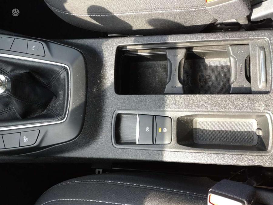 Zils Ford Kuga 2023 Viļņa, ar dzinēja tilpumu 1.50 L un nobraukumu 47 tūkst. km par 20499 €, foto 12 vietnē AUTOMOTO.COM.LV