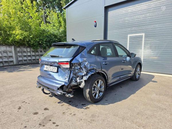 Zils Ford Kuga 2024 Kauņa, ar dzinēja tilpumu 2.49 L un nobraukumu 30 tūkst. km par 8400 €, foto 4 vietnē AUTOMOTO.COM.LV
