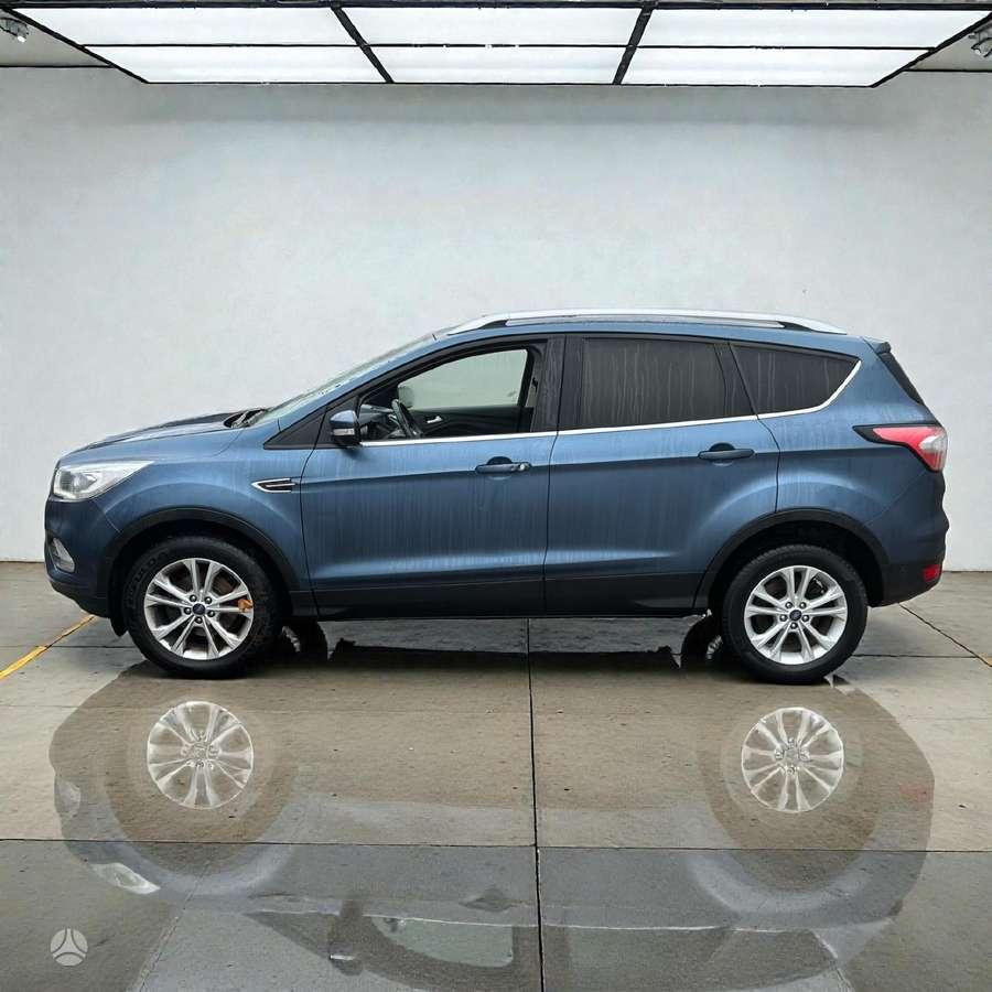 Blue Ford Kuga 2018 in Vilnius, with an engine capacity of 1.50 L and mileage of 200 thousand km for 10421 €, photo 2 on AUTOMOTO.COM.LV