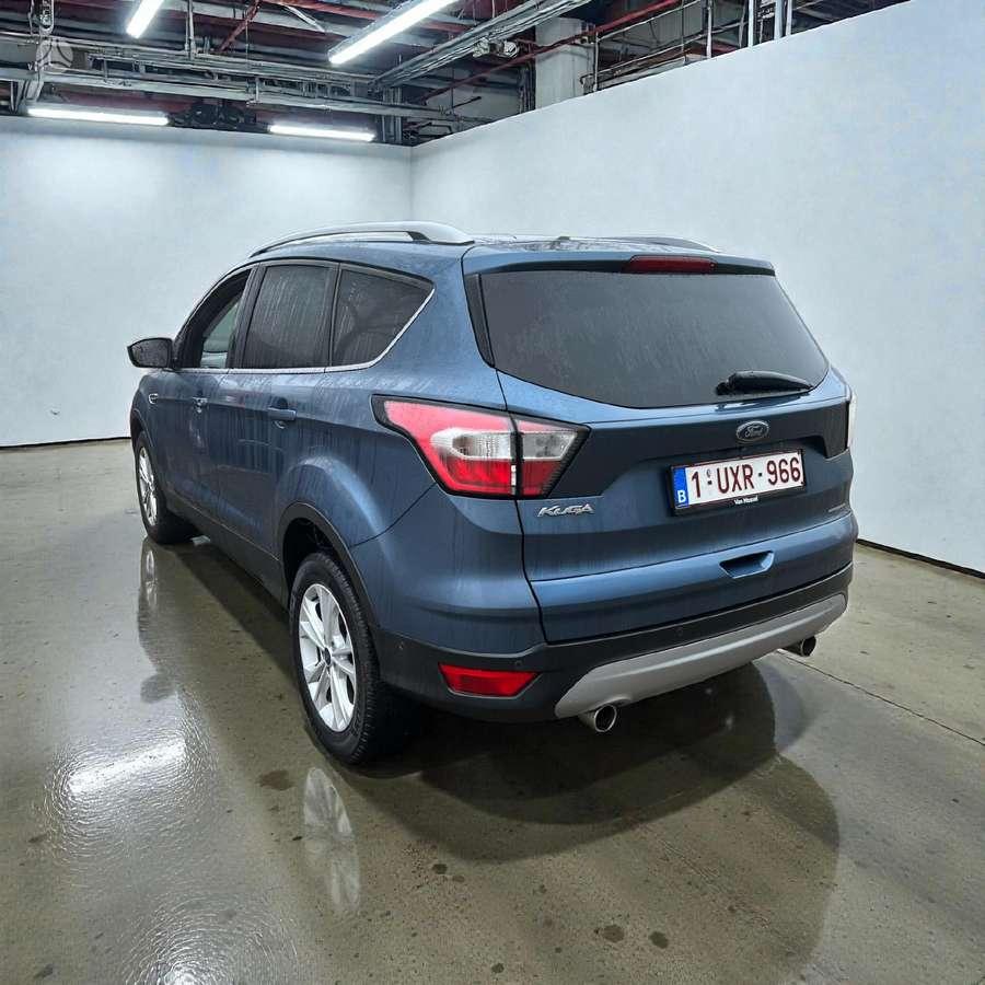 Blue Ford Kuga 2018 in Vilnius, with an engine capacity of 1.50 L and mileage of 200 thousand km for 10421 €, photo 6 on AUTOMOTO.COM.LV