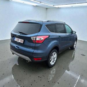 Blue Ford Kuga 2018 in Vilnius, with an engine capacity of 1.50 L and mileage of 200 thousand km for 10421 €, photo 8 on AUTOMOTO.COM.LV