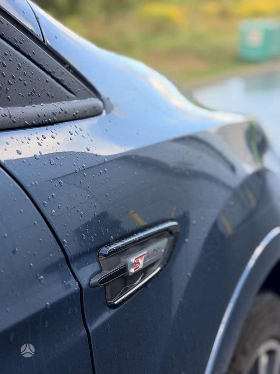 Blue Ford Kuga 2019 in Vilnius, with an engine capacity of 2.20 L and mileage of 129 thousand km for 12000 €, photo 11 on AUTOMOTO.COM.LV