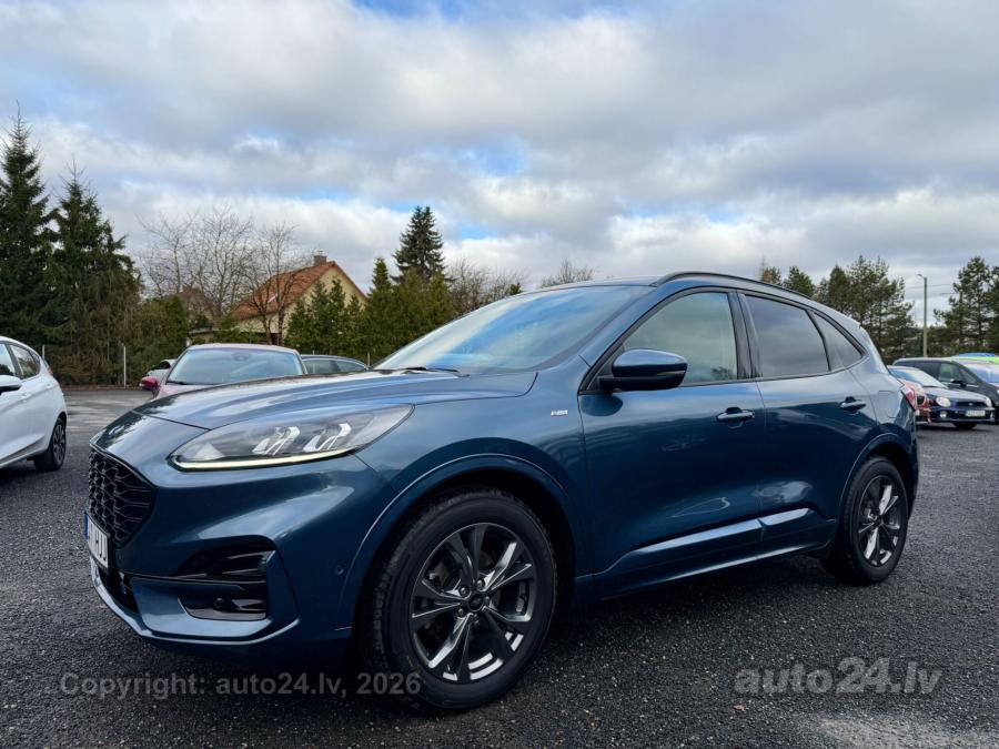 Zils Ford Kuga 2022 Tartu, ar dzinēja tilpumu 1.50 L un nobraukumu 96 tūkst. km par 22900 €, foto 4 vietnē AUTOMOTO.COM.LV