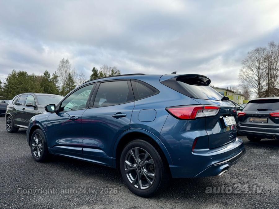 Zils Ford Kuga 2022 Tartu, ar dzinēja tilpumu 1.50 L un nobraukumu 96 tūkst. km par 22900 €, foto 9 vietnē AUTOMOTO.COM.LV