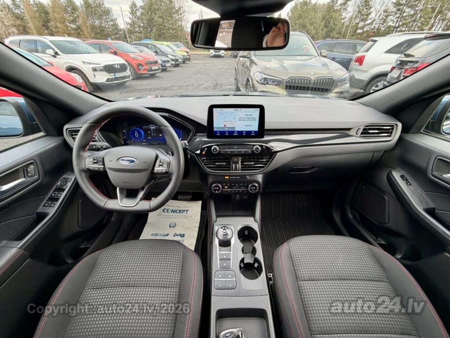 Zils Ford Kuga 2022 Tartu, ar dzinēja tilpumu 1.50 L un nobraukumu 96 tūkst. km par 22900 €, foto 26 vietnē AUTOMOTO.COM.LV