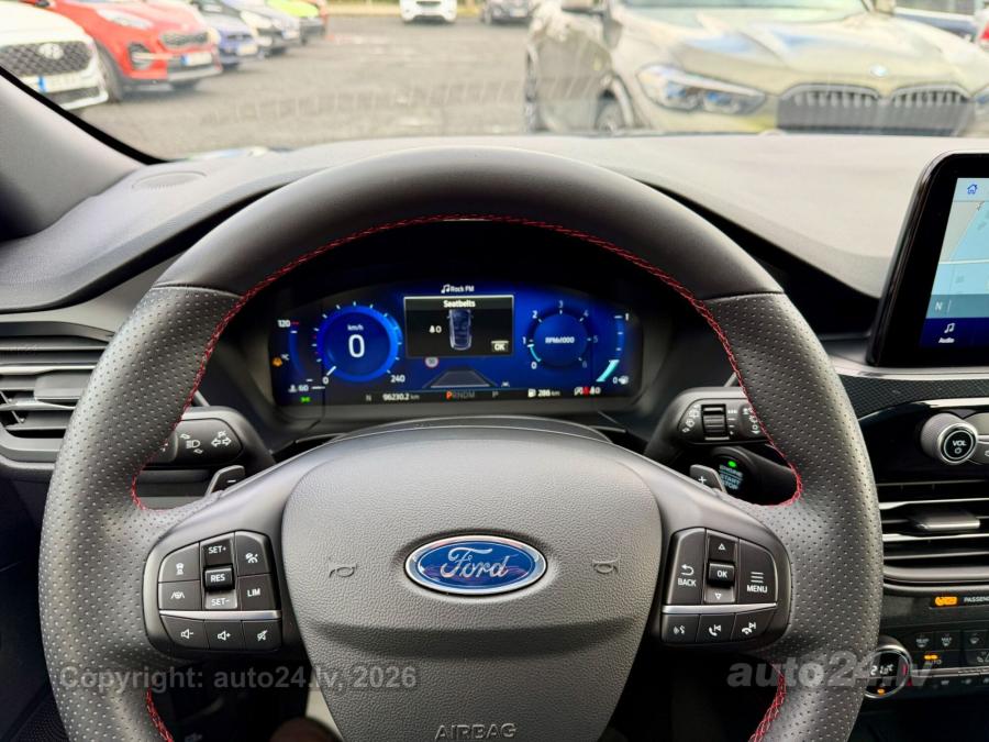 Zils Ford Kuga 2022 Tartu, ar dzinēja tilpumu 1.50 L un nobraukumu 96 tūkst. km par 22900 €, foto 28 vietnē AUTOMOTO.COM.LV