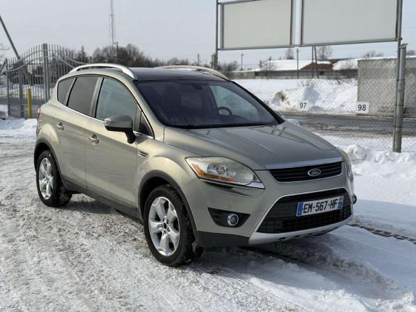 Brown Ford Kuga 2009 in Taurage, with an engine capacity of 2.00 L and mileage of 237 thousand km for 4500 €, photo 3 on AUTOMOTO.COM.LV