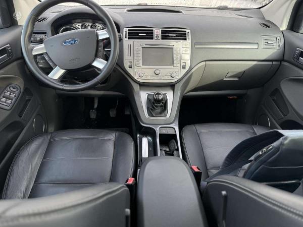Brown Ford Kuga 2009 in Taurage, with an engine capacity of 2.00 L and mileage of 237 thousand km for 4500 €, photo 11 on AUTOMOTO.COM.LV