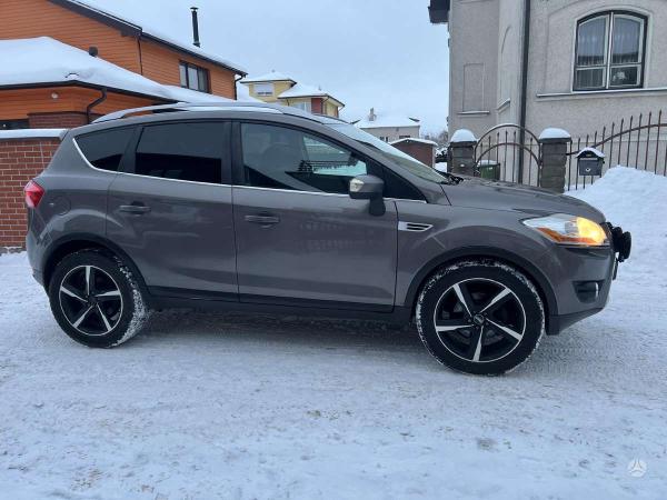 Brūns Ford Kuga 2011 Kauņa, ar dzinēja tilpumu 2.00 L un nobraukumu 298 tūkst. km par 4950 €, foto 4 vietnē AUTOMOTO.COM.LV
