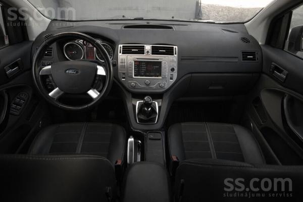 Brown Ford Kuga 2011 in Jelgava, with an engine capacity of 2.00 L and mileage of 236 thousand km for 5500 €, photo 6 on AUTOMOTO.COM.LV