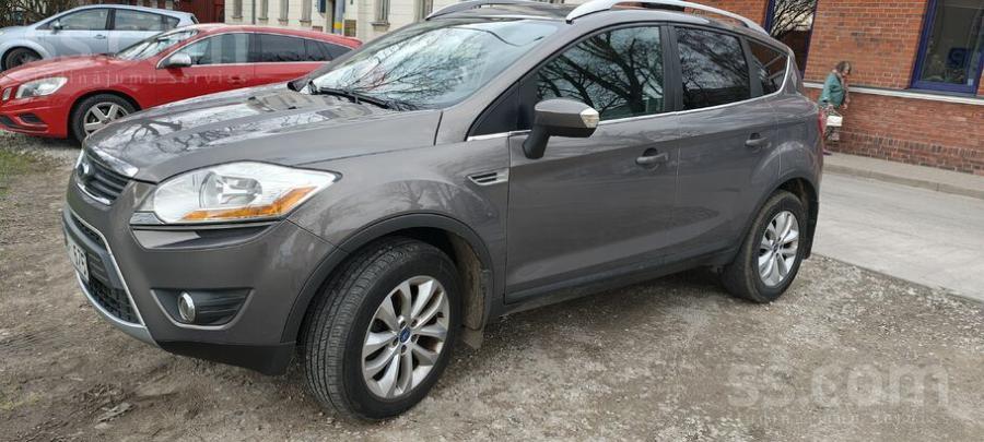 Brown Ford Kuga 2011 in Liepaja, with an engine capacity of 2.00 L and mileage of 189 thousand km for 5500 €, photo 1 on AUTOMOTO.COM.LV