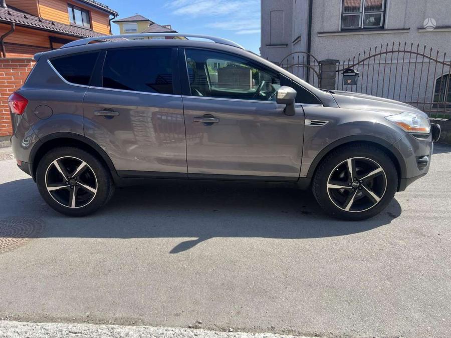 Brūns Ford Kuga 2011 Kauņa, ar dzinēja tilpumu 2.00 L un nobraukumu 298 tūkst. km par 4400 €, foto 5 vietnē AUTOMOTO.COM.LV