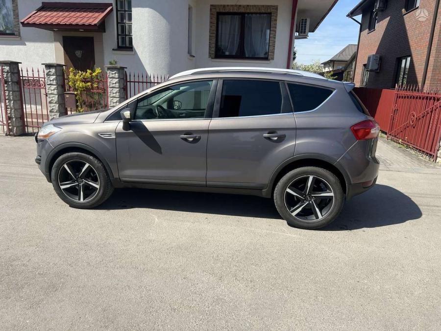 Brūns Ford Kuga 2011 Kauņa, ar dzinēja tilpumu 2.00 L un nobraukumu 298 tūkst. km par 4400 €, foto 9 vietnē AUTOMOTO.COM.LV