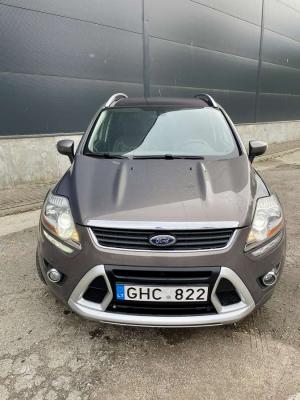 Brown Ford Kuga 2012 in Klaipeda, with an engine capacity of 2.00 L and mileage of 175 thousand km for 6000 €, photo 4 on AUTOMOTO.COM.LV