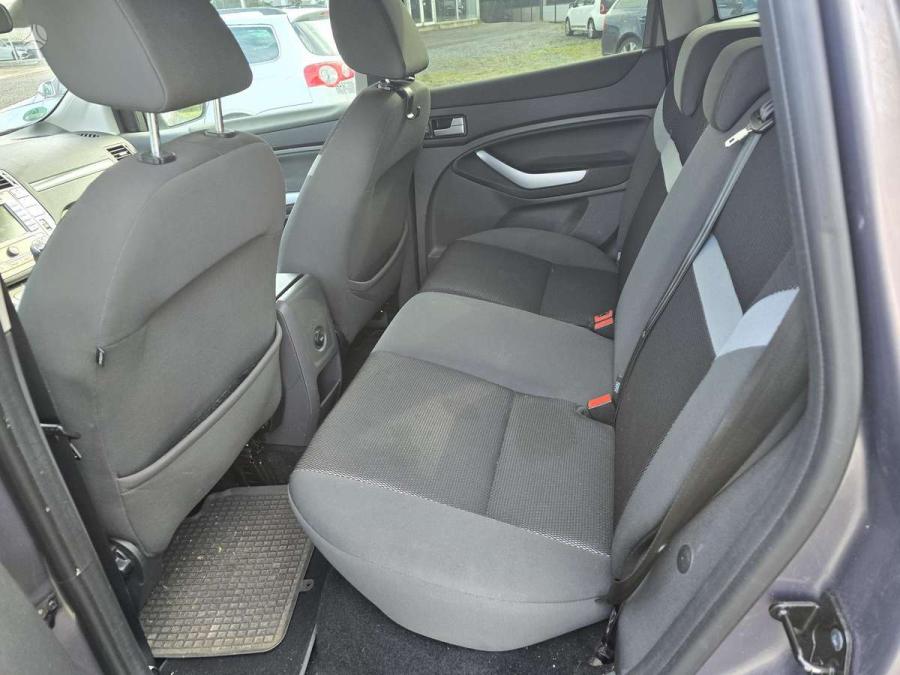 Brūns Ford Kuga 2012 Marijampole, ar dzinēja tilpumu 2.00 L un nobraukumu 169 tūkst. km par 3300 €, foto 14 vietnē AUTOMOTO.COM.LV