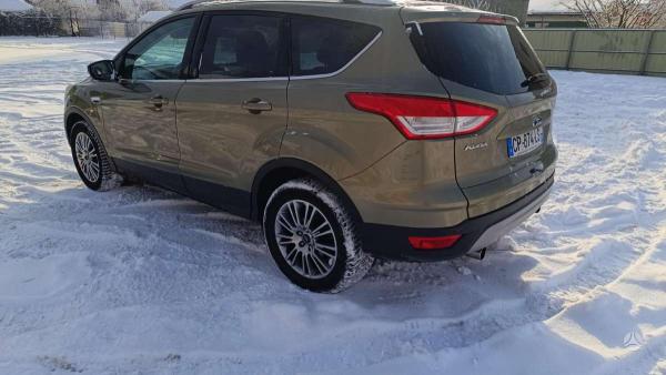 Brown Ford Kuga 2013 in Taurage, with an engine capacity of 1.60 L and mileage of 215 thousand km for 6900 €, photo 5 on AUTOMOTO.COM.LV