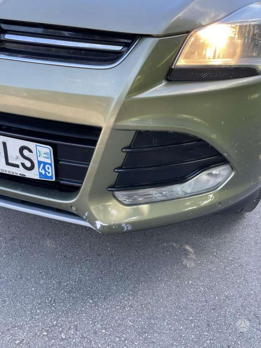 Brown Ford Kuga 2013 in Taurage, with an engine capacity of 0.00 L and mileage of 260 thousand km for 4700 €, photo 14 on AUTOMOTO.COM.LV