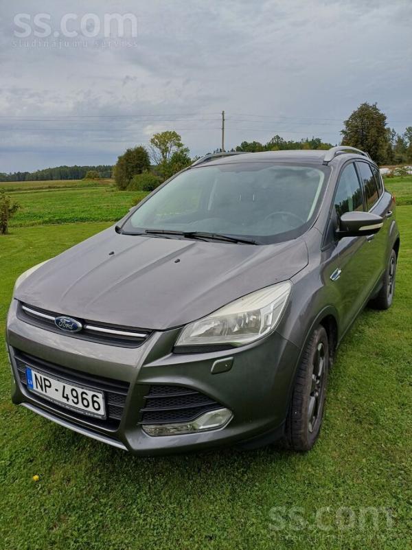 Brown Ford Kuga 2013 in Riga, with an engine capacity of 2.00 L and mileage of 189 thousand km for 8000 €, photo 7 on AUTOMOTO.COM.LV