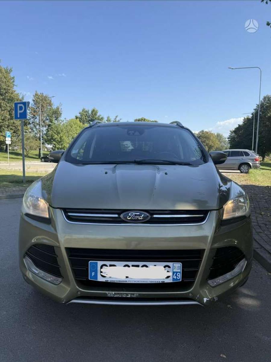 Brown Ford Kuga 2013 in Taurage, with an engine capacity of 2.00 L and mileage of 270 thousand km for 4400 €, photo 4 on AUTOMOTO.COM.LV