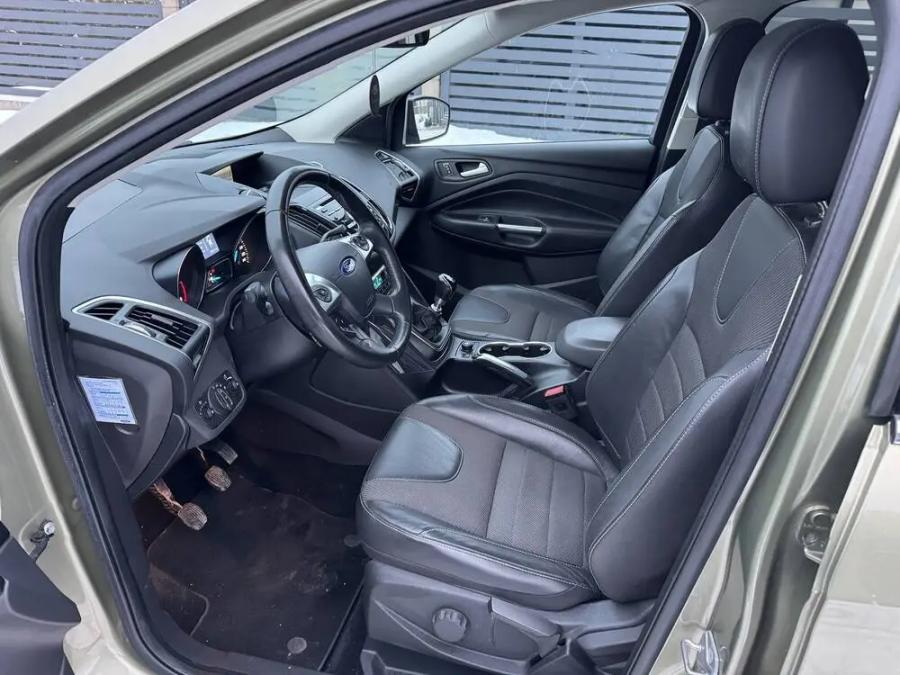 Brūns Ford Kuga 2014 Jelgava, ar dzinēja tilpumu 2.00 L un nobraukumu 339 tūkst. km par 7750 €, foto 10 vietnē AUTOMOTO.COM.LV