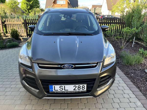 Brūns Ford Kuga 2014 Viļņa, ar dzinēja tilpumu 2.00 L un nobraukumu 227 tūkst. km par 7200 €, foto 4 vietnē AUTOMOTO.COM.LV