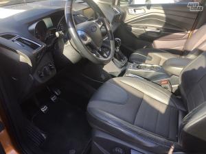Brown Ford Kuga 2016 in Klaipeda, with an engine capacity of 1.50 L and mileage of 216 thousand km for 6500 €, photo 10 on AUTOMOTO.COM.LV