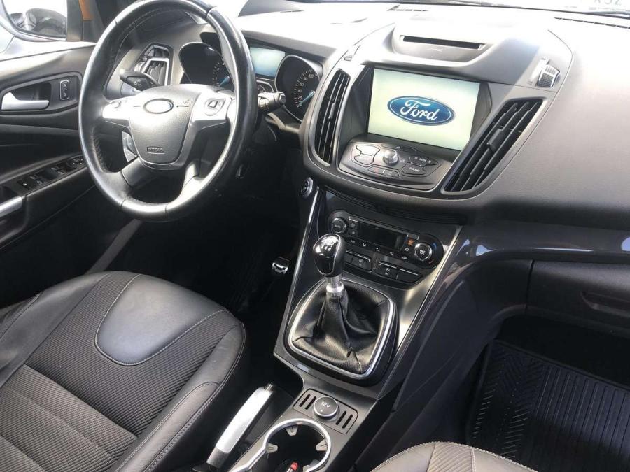 Brown Ford Kuga 2016 in Klaipeda, with an engine capacity of 1.50 L and mileage of 216 thousand km for 6500 €, photo 13 on AUTOMOTO.COM.LV