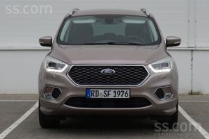 Brown Ford Kuga 2018 in Riga, with an engine capacity of 2.00 L and mileage of 199 thousand km for 12700 €, photo 4 on AUTOMOTO.COM.LV
