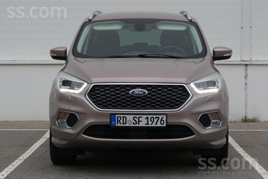 Brūns Ford Kuga 2018 Rīga, ar dzinēja tilpumu 2.00 L un nobraukumu 199 tūkst. km par 12700 €, foto 4 vietnē AUTOMOTO.COM.LV