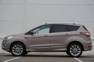 Brown Ford Kuga 2018 in Riga, with an engine capacity of 2.00 L and mileage of 199 thousand km for 11970 €, photo 7 on AUTOMOTO.COM.LV