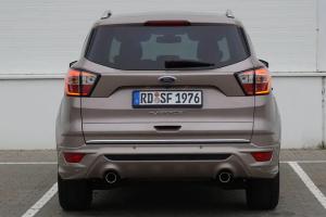 Brown Ford Kuga 2018 in Riga, with an engine capacity of 2.00 L and mileage of 199 thousand km for 11970 €, photo 11 on AUTOMOTO.COM.LV