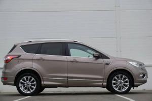 Brown Ford Kuga 2018 in Riga, with an engine capacity of 2.00 L and mileage of 199 thousand km for 11970 €, photo 14 on AUTOMOTO.COM.LV