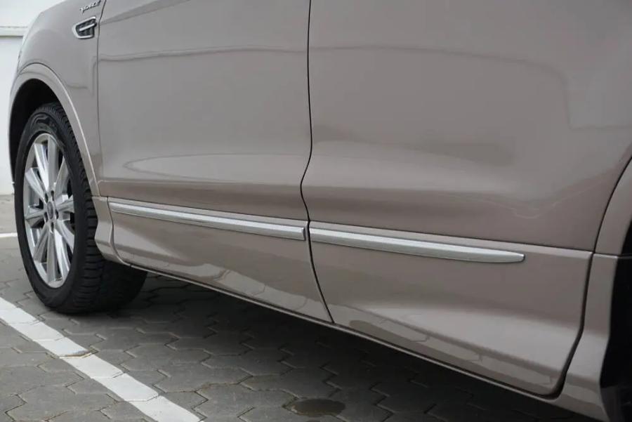 Brown Ford Kuga 2018 in Riga, with an engine capacity of 2.00 L and mileage of 199 thousand km for 11970 €, photo 16 on AUTOMOTO.COM.LV