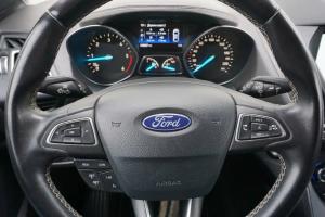 Brown Ford Kuga 2018 in Riga, with an engine capacity of 2.00 L and mileage of 199 thousand km for 11970 €, photo 25 on AUTOMOTO.COM.LV