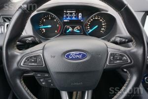 Brūns Ford Kuga 2018 Rīga, ar dzinēja tilpumu 2.00 L un nobraukumu 199 tūkst. km par 11970 €, foto 26 vietnē AUTOMOTO.COM.LV