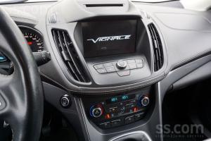 Brūns Ford Kuga 2018 Rīga, ar dzinēja tilpumu 2.00 L un nobraukumu 199 tūkst. km par 11970 €, foto 28 vietnē AUTOMOTO.COM.LV