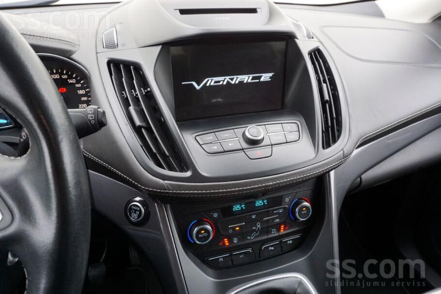 Brown Ford Kuga 2018 in Riga, with an engine capacity of 2.00 L and mileage of 199 thousand km for 10970 €, photo 28 on AUTOMOTO.COM.LV