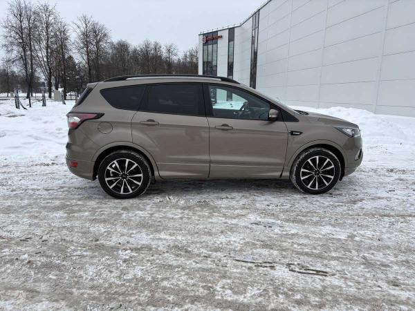 Brūns Ford Kuga 2020 Kauņa, ar dzinēja tilpumu 2.00 L un nobraukumu 210 tūkst. km par 12300 €, foto 3 vietnē AUTOMOTO.COM.LV