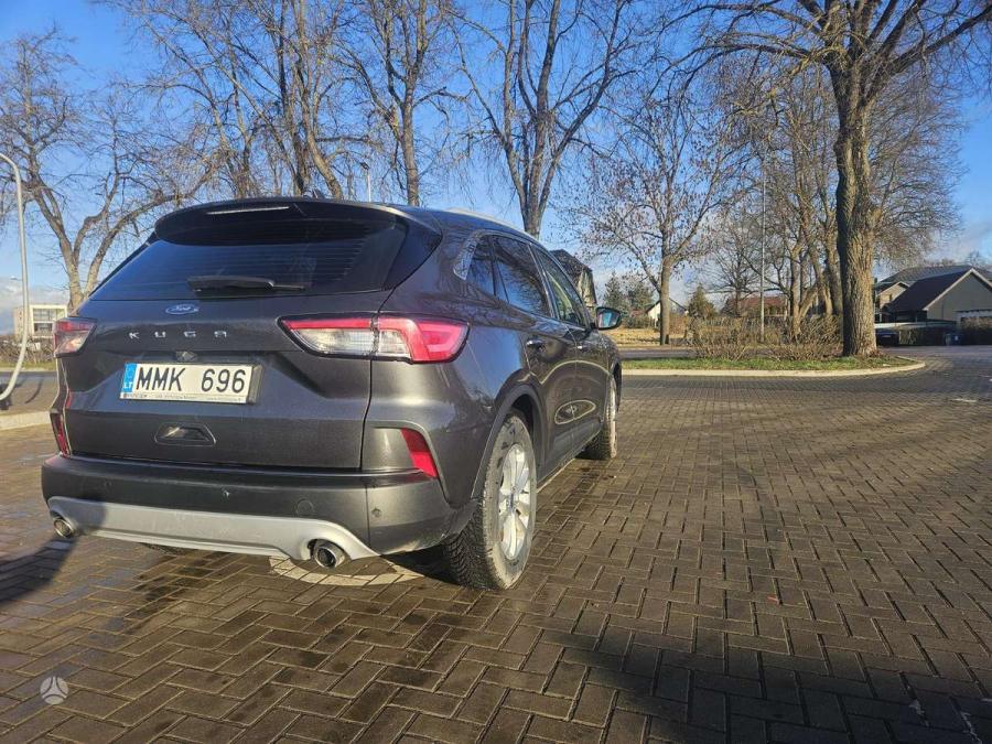Brūns Ford Kuga 2023 Ukmergė, ar dzinēja tilpumu 6.10 L un nobraukumu 49 tūkst. km par 19600 €, foto 4 vietnē AUTOMOTO.COM.LV