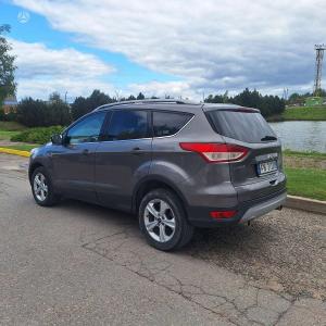 Brown Ford Kuga 2015 in Vilnius, with an engine capacity of 2.00 L and mileage of 209 thousand km for 5500 €, photo 6 on AUTOMOTO.COM.LV