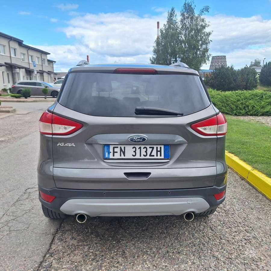Brown Ford Kuga 2015 in Vilnius, with an engine capacity of 2.00 L and mileage of 209 thousand km for 5500 €, photo 9 on AUTOMOTO.COM.LV
