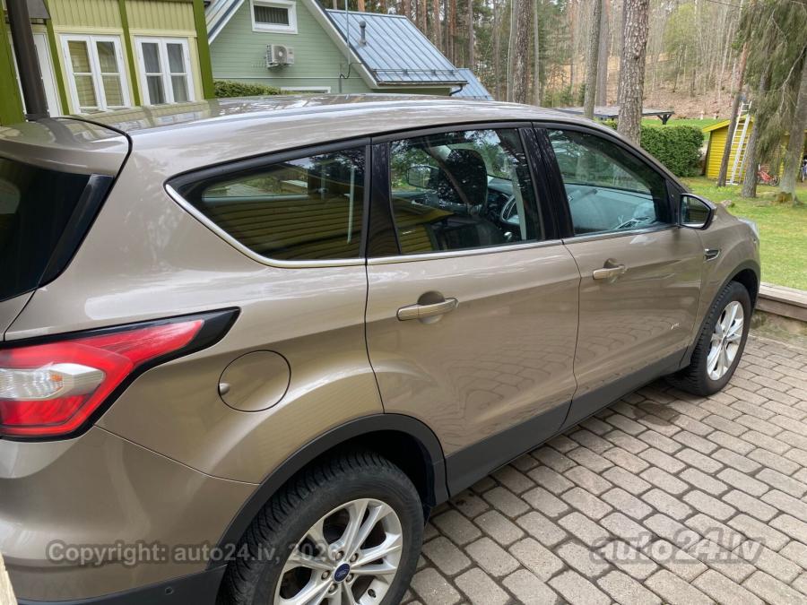 Brūns Ford Kuga 2019 Tartu, ar dzinēja tilpumu 2.00 L un nobraukumu 140 tūkst. km par 13900 €, foto 7 vietnē AUTOMOTO.COM.LV